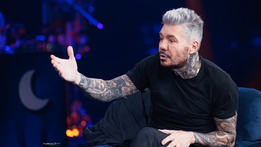 Facail abuse free this lady is a breathtaking woman, a real