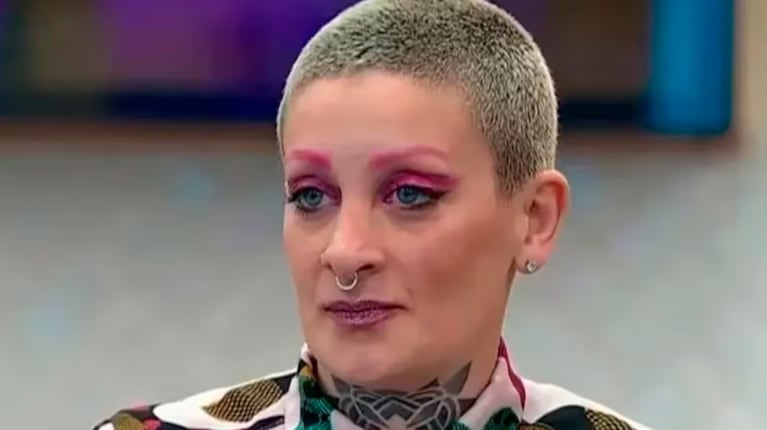 La Indignación Del Hermano De Furia De Gran Hermano Por La Usurpación