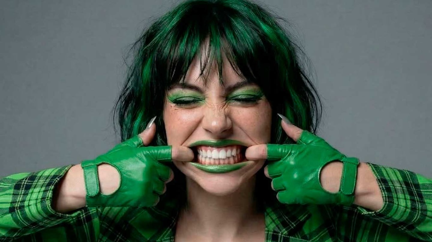 La cantante argentina creada con IA que reaviva el debate sobre la ...