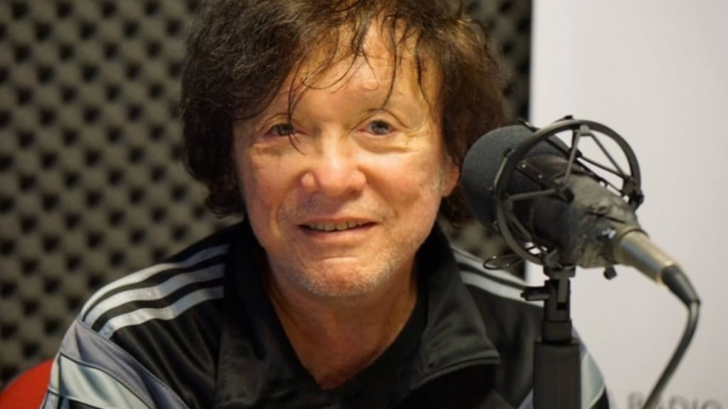 Murió Nicky Jones, ícono del Club del Clan y pionero del rock argentino ...